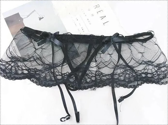 LACE PANTIES ALL-IN-ONE GARTER