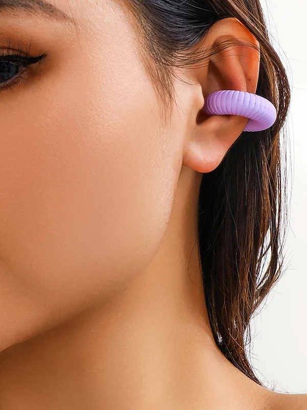 Symmetric Sophistication: Geometric Solid Color Ear Clips - Accessories