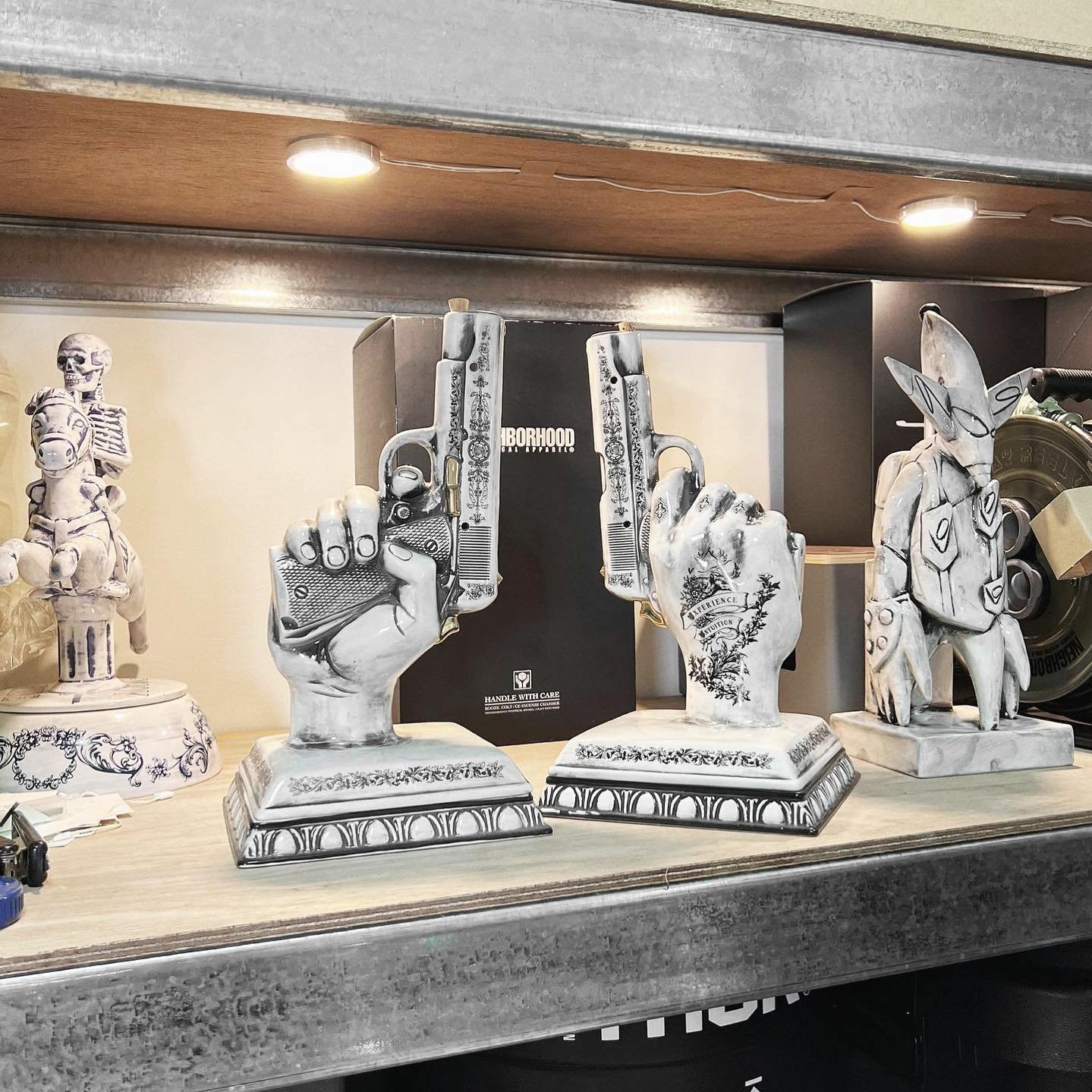 Blue pistol incense burner aromatherapy base