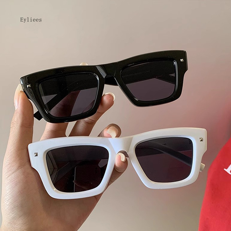 Vintage Cat Eye Women's Sunglasses Classic Brand Designer Rivets Female ...