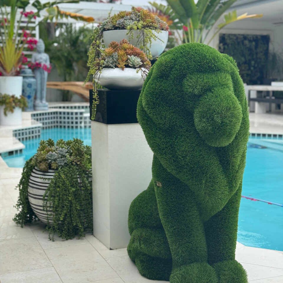 Animal Topiary - Seating Lion