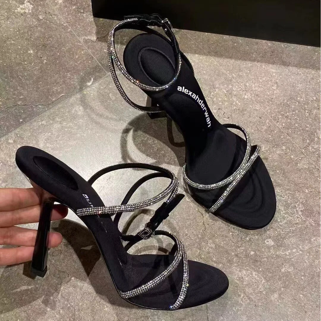 Yyvonne Looks Good! Pink Fairy Sandals Girls 2024 New Diamond Cross ...