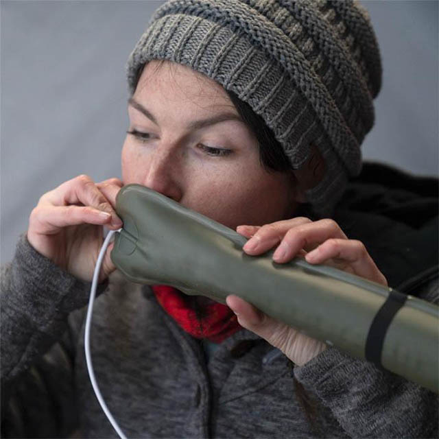 Inflatable folding light