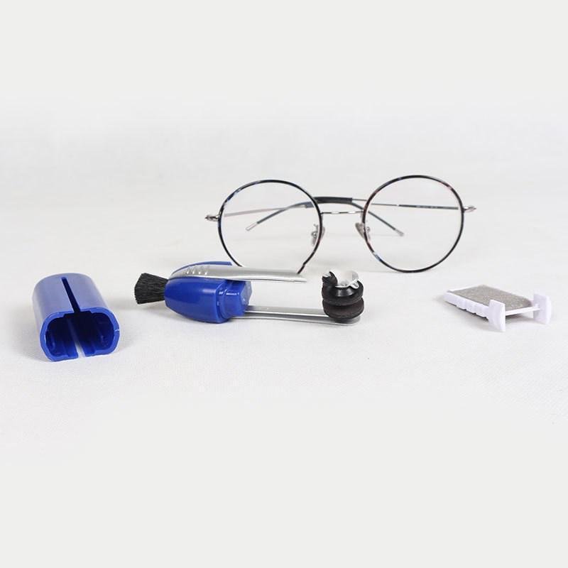 🔥( Buy Two Free Shipping )portable Eyeglass Cleaning Kit