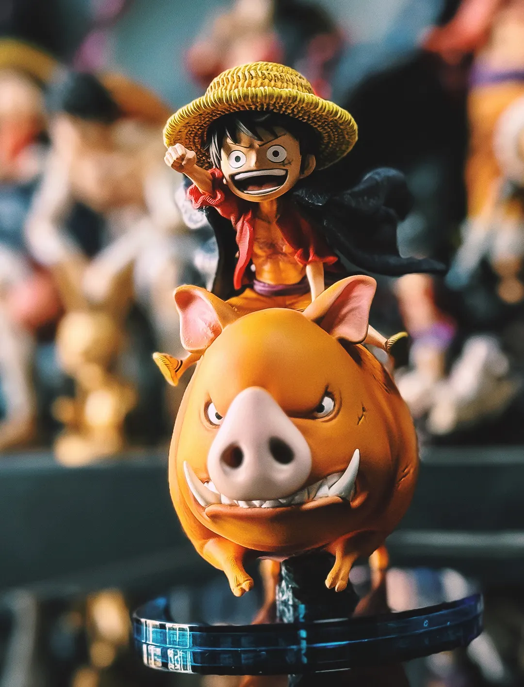 WCF Scale Pig Riding & Monkey D. Luffy - ONE PIECE Resin Statue - ONE ...