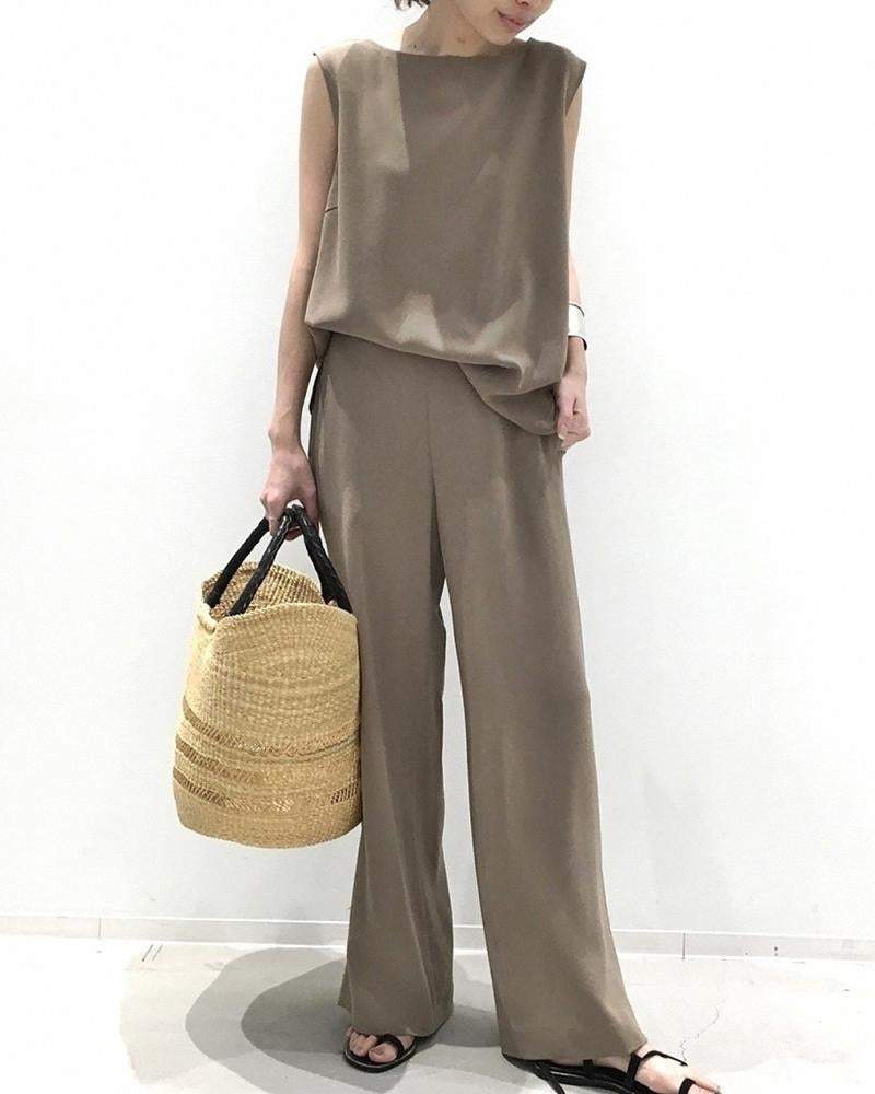 Set of crew neck vest & slacks