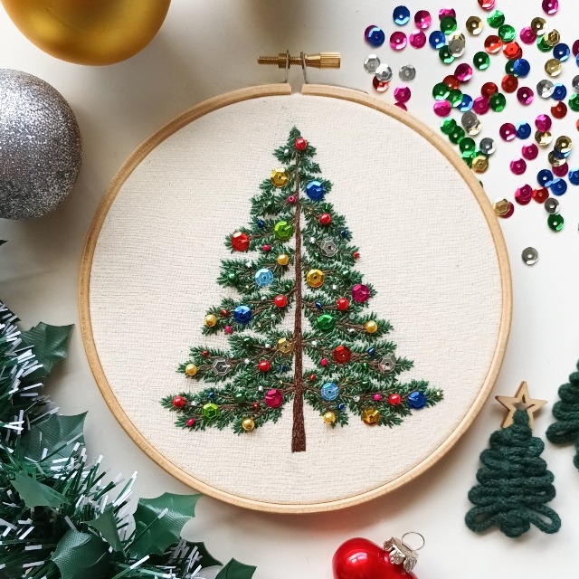 Christmas Tree Embroidery Kit&Tutorial