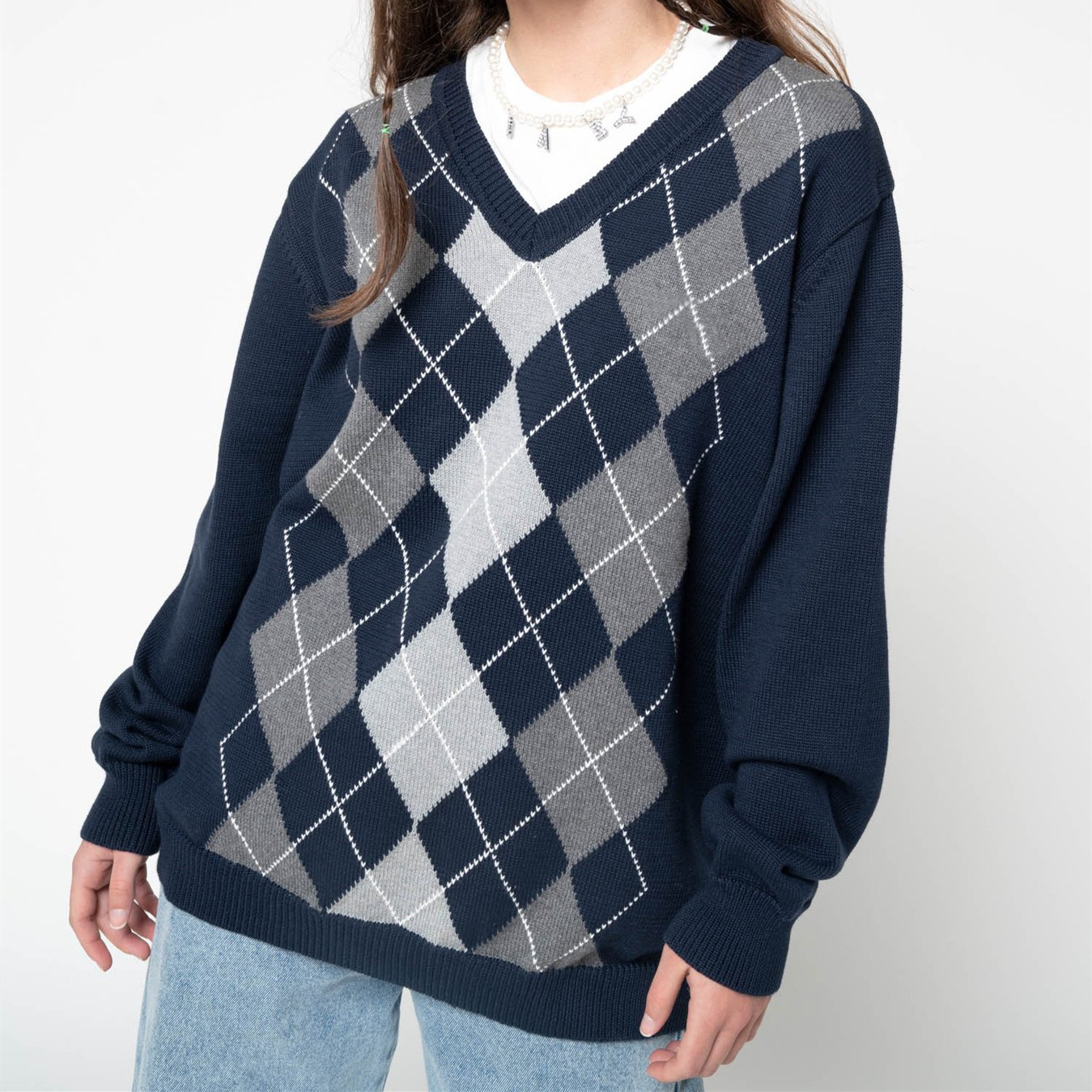 PREPPY DIAMOND V-NECK LOOSE SWEATER