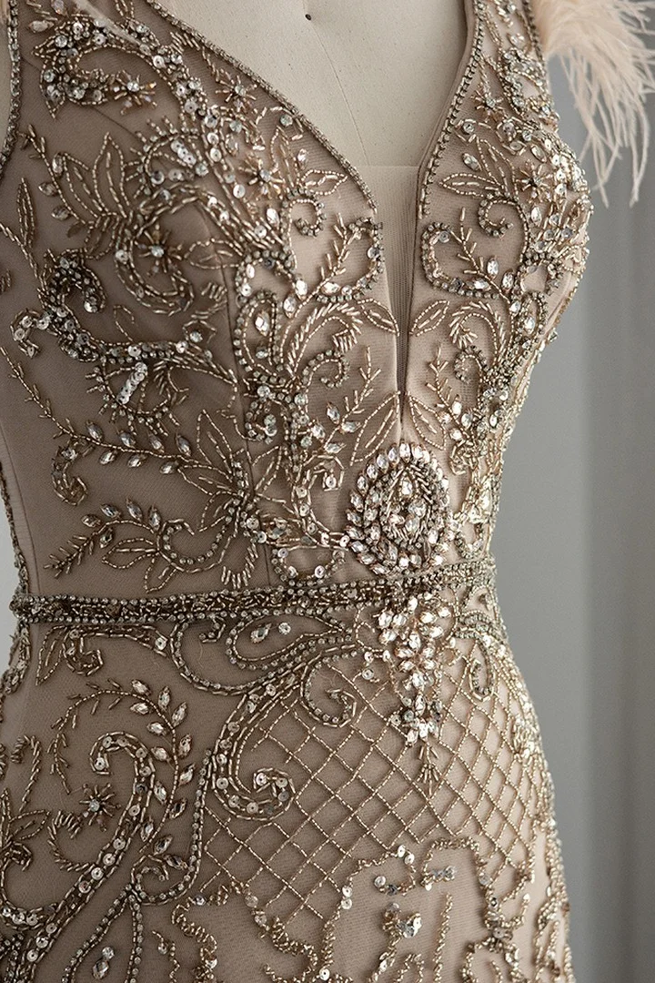 Daisda Luxury V Neck Mermaid Evening Dress Sheath With Feathers Appliques