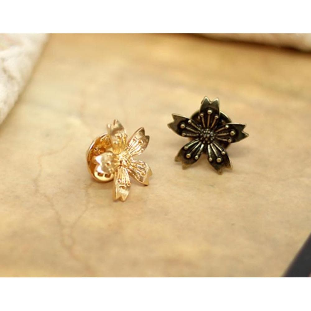 Gold/Bronze Japanese Sakura Badge Sakura Brooch SP153290