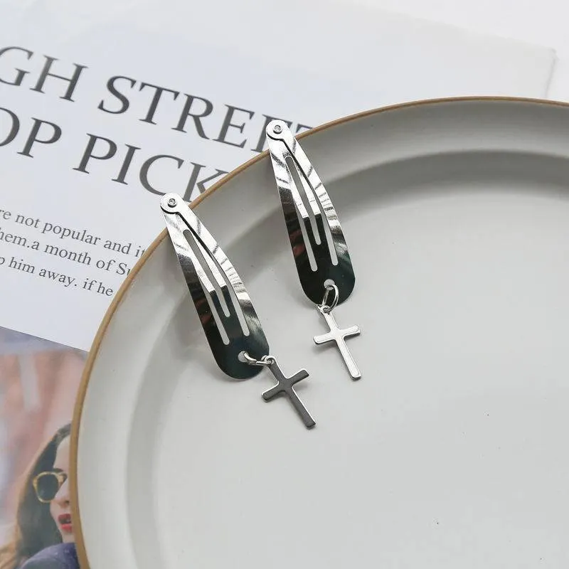 HEART CROSS HAIR CLIP SET (4 PCS)