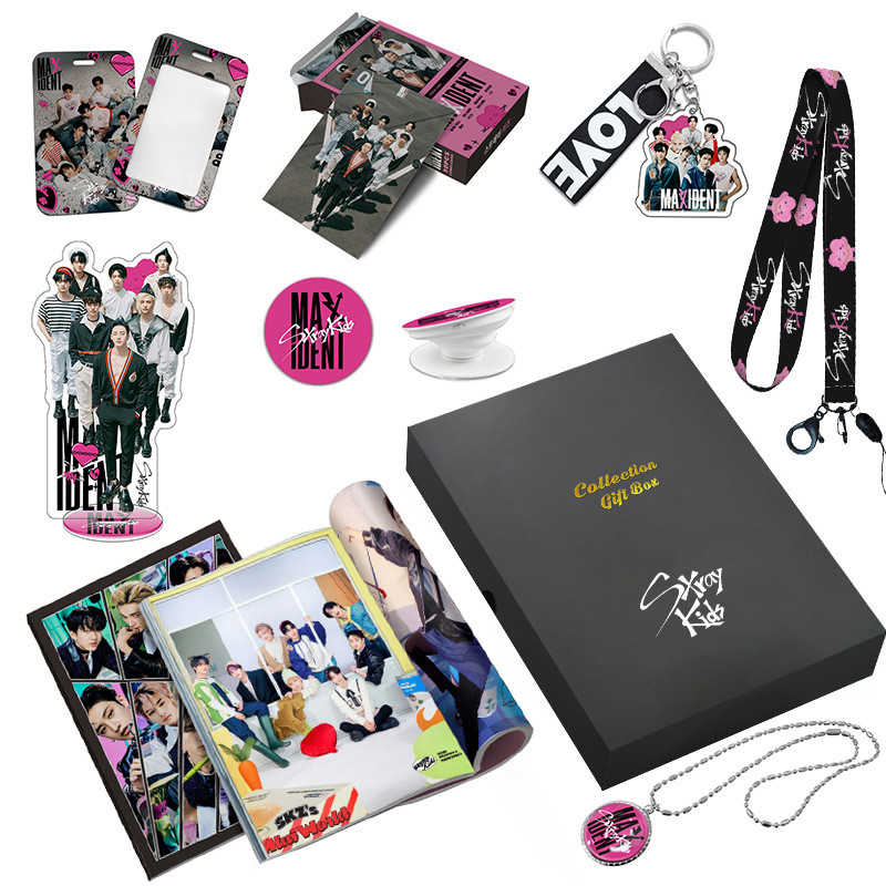 Stray Kids Gift Box