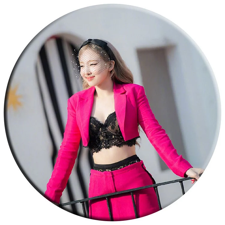 Twice Member Na Yeon Photo Badge