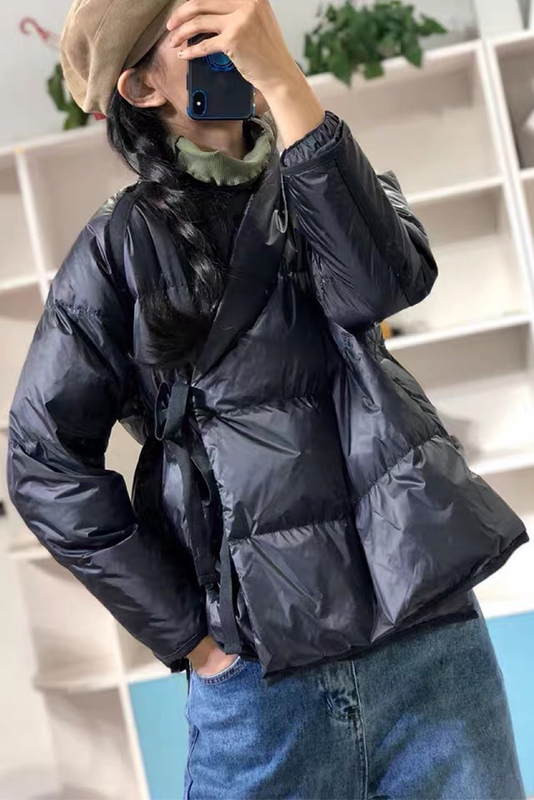 Winter Simple Slanted Breast Down Jacket Retro Bread Jacket Women