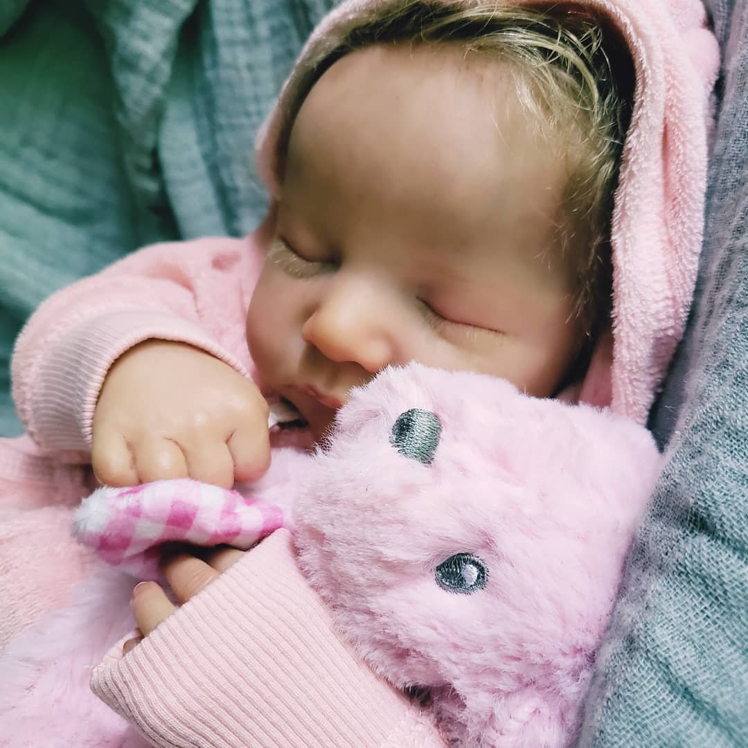 20 '' Real Lifelike Soft Vinyl Reborn Baby Doll Named Anna