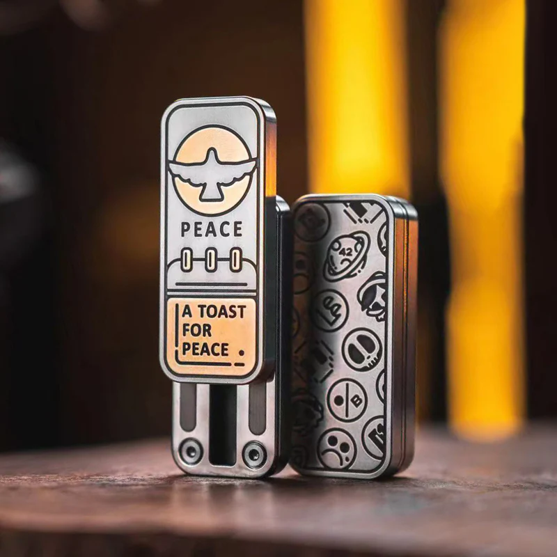 LEE STUDIO PEACE Fidget Slider