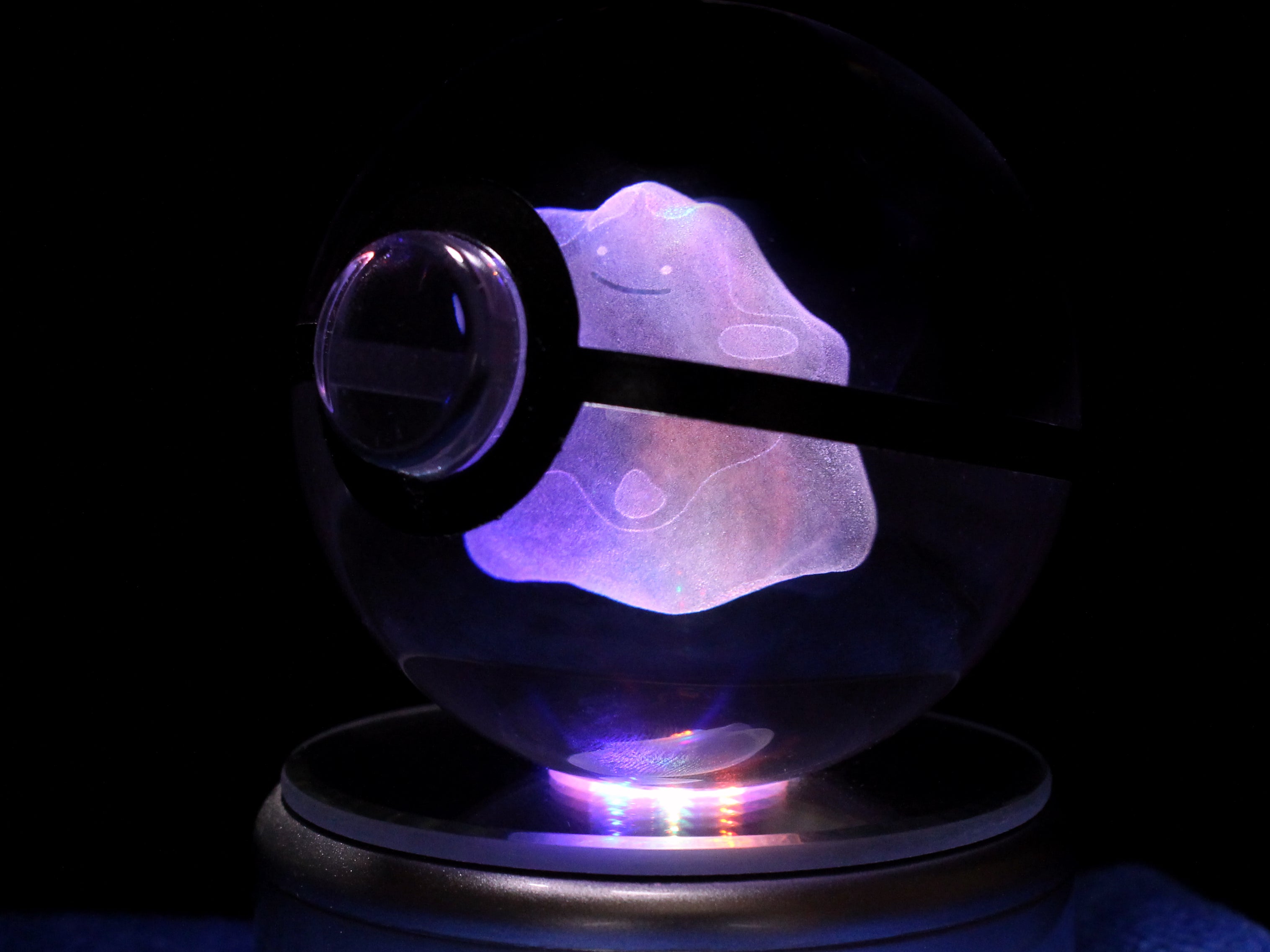 Ditto Large Crystal Pokeball