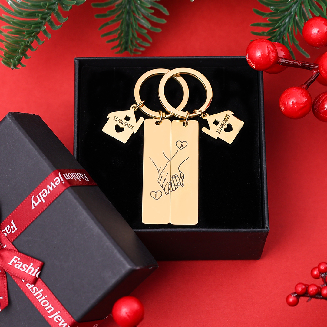 Custom Holding Hands Couple Keychain Set with Gift Box, Personalized ...
