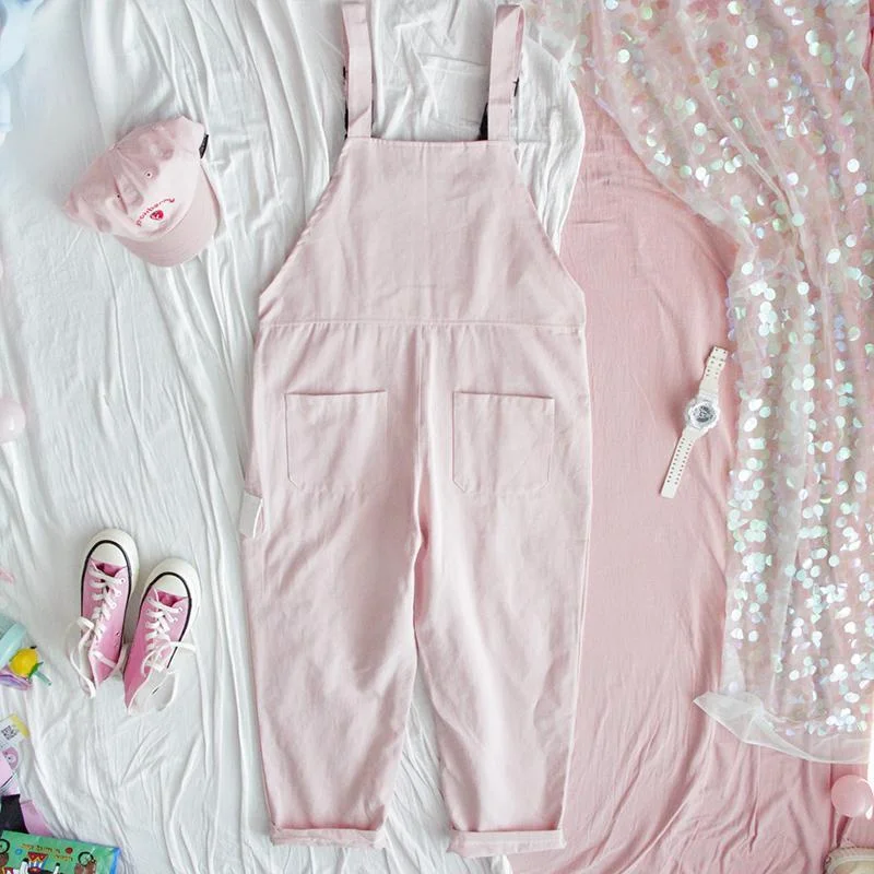 CREAM STRAWBERRY PRINT OVERALLS