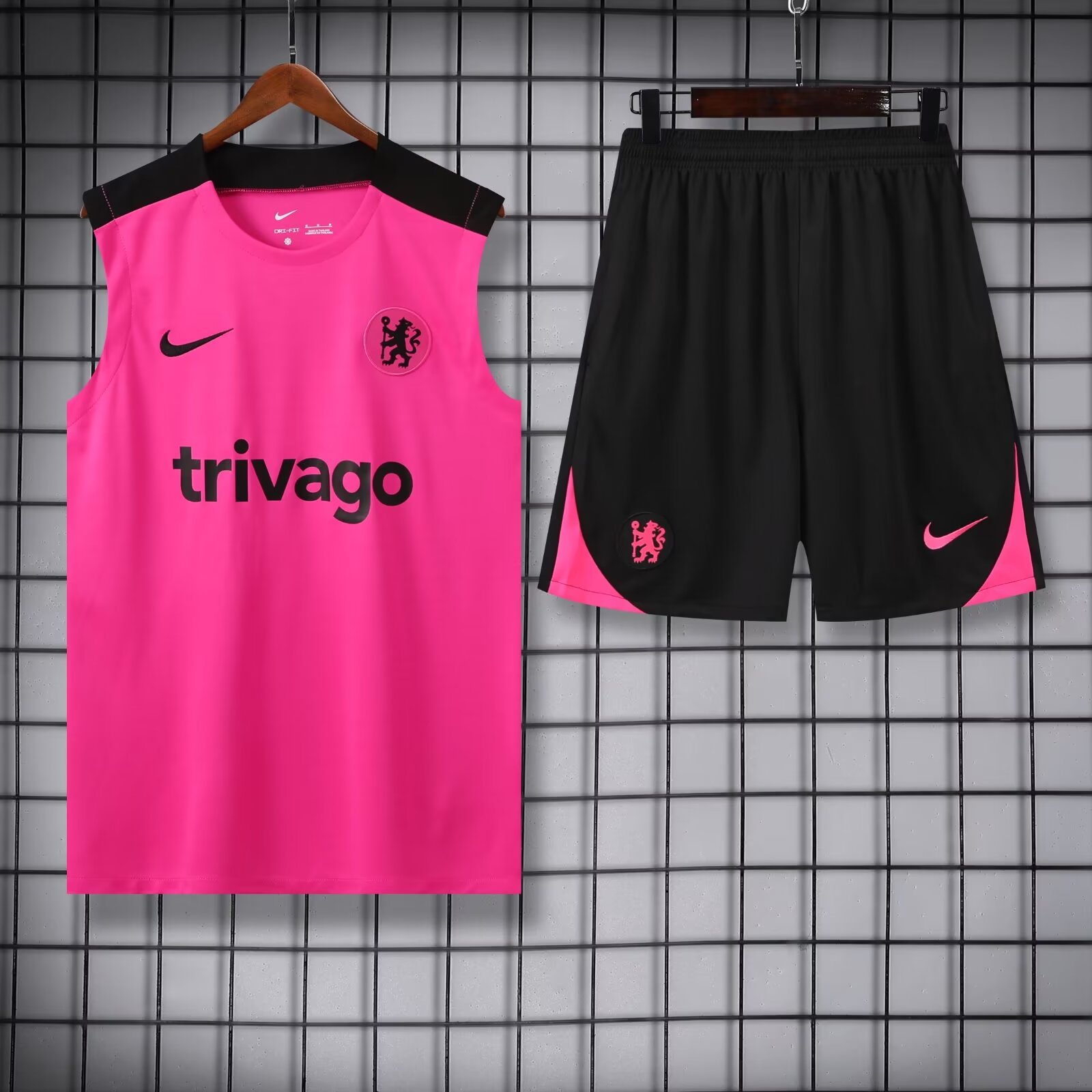 2024/2025 Chelsea Pre-match Training Pink Jersey+Shorts 1:1 Thai Quality
