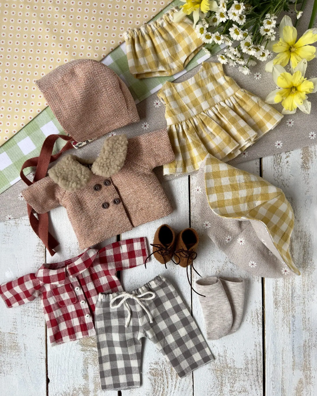 Cute Doll Set with Clothes Sewing Templates - With Instructions