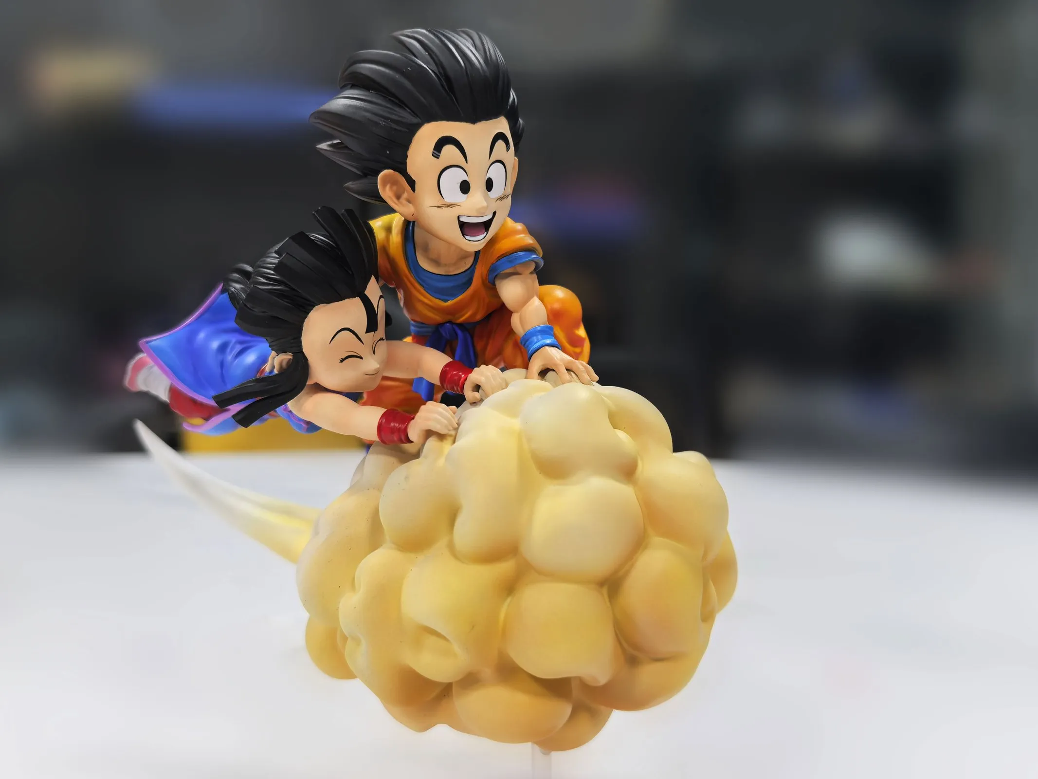 WCF Scale Son Goku & Chichi Ride the Flying Nimbus - Dragon Ball Resin ...