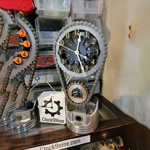 MOTORIZED ROTATING CHAIN CLOCK