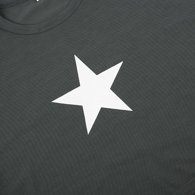 STAR PRINT CONTRAST LONG SLEEVE TOP