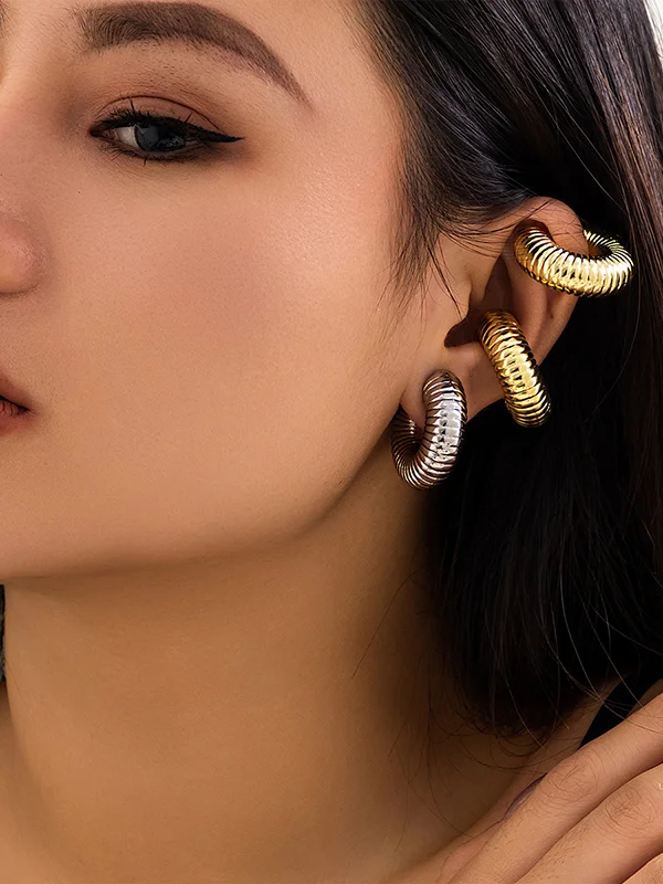 Symmetric Sophistication: Geometric Solid Color Ear Clips - Accessories