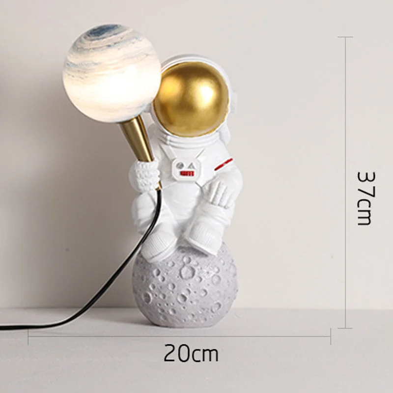 Astronaut Table Lamp Creative Small Night Lamp Moon Decorated Astronaut ...