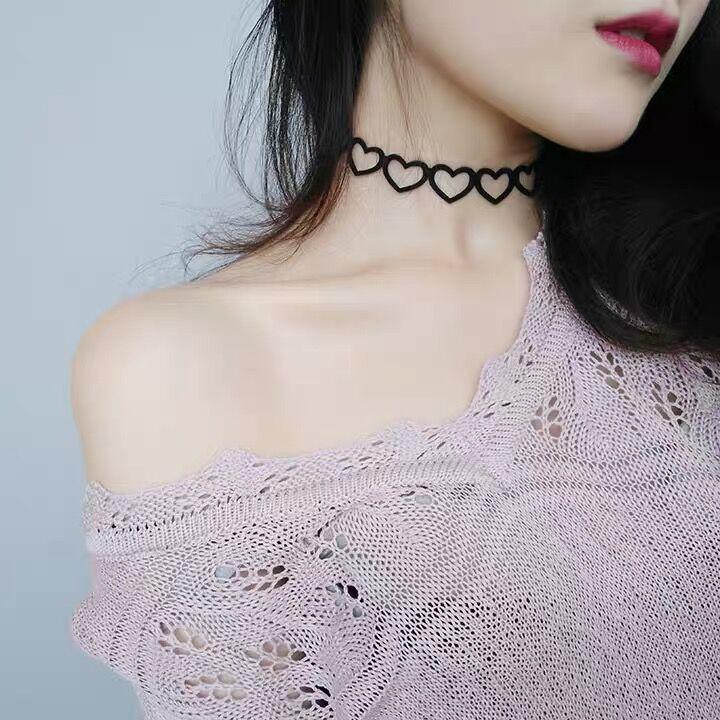Love Heart Choker - GothBB 2022 free shipping available