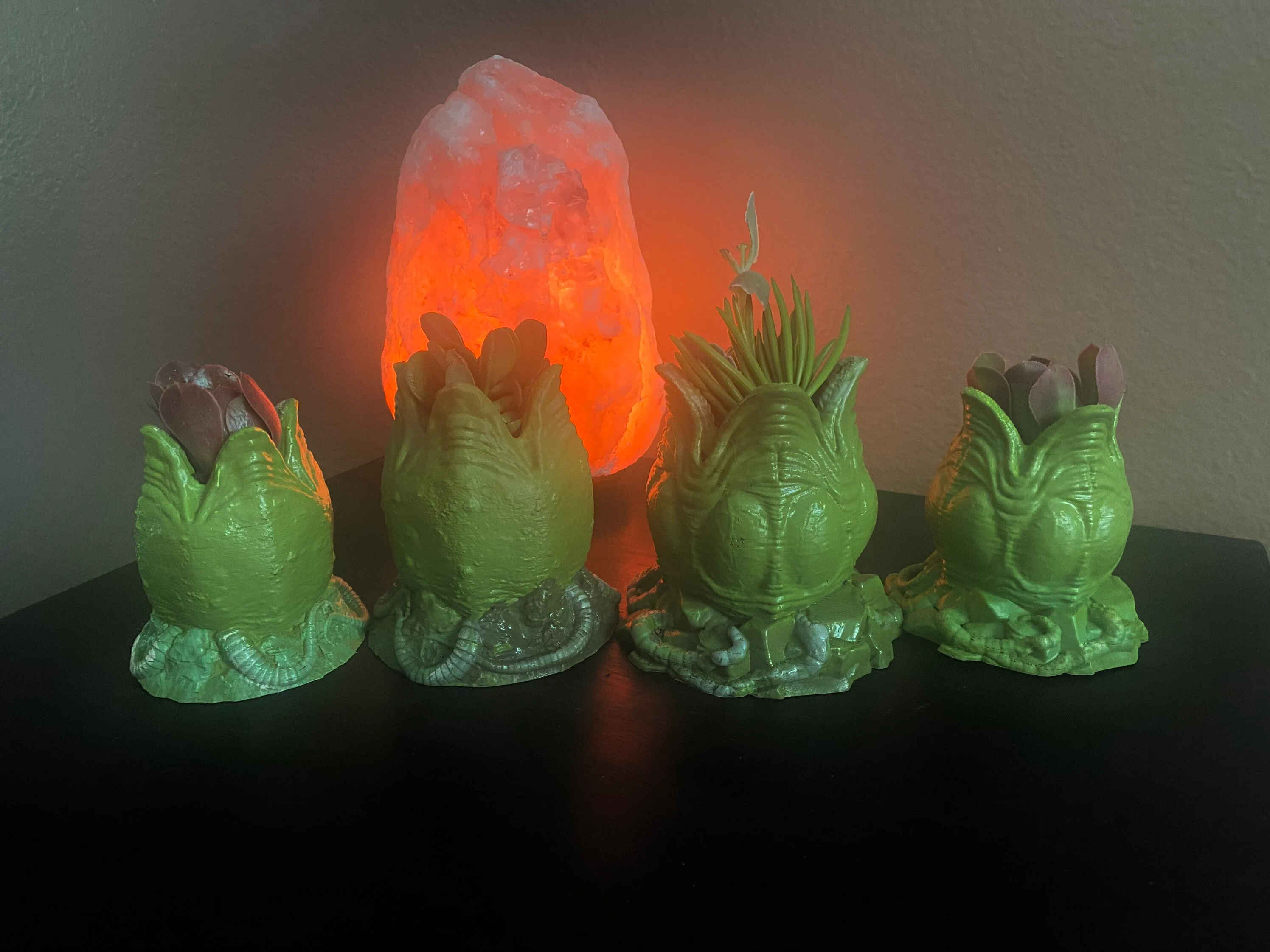 Alien egg planter pot