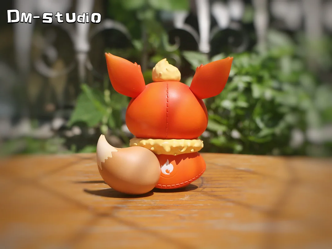 Small & Big Scale Flareon Cosplay Eevee - Pokemon Resin Statue - DM ...