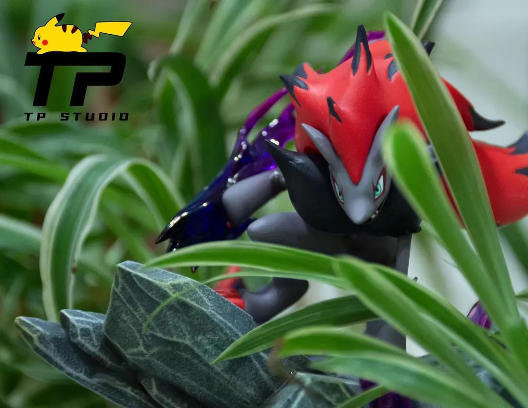 Original Colour Evolution of Zoroark Set - Pokemon Statue - TP Studio ...