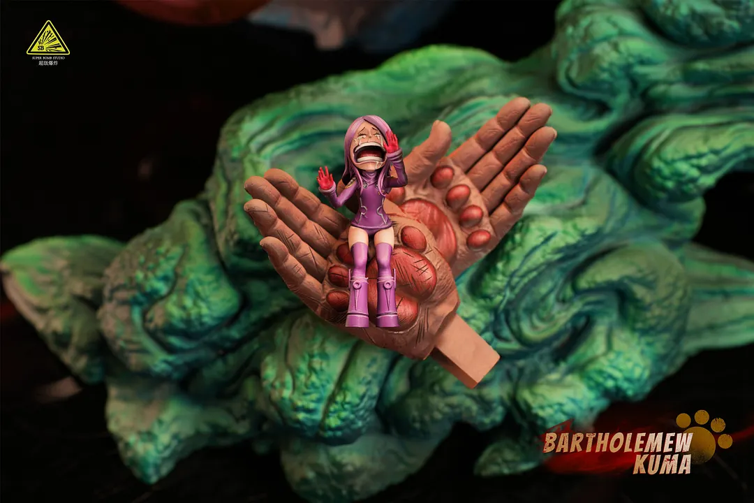Bartholomew Kuma with LED - ONE PIECE Resin Statue - Super Bomb Studio