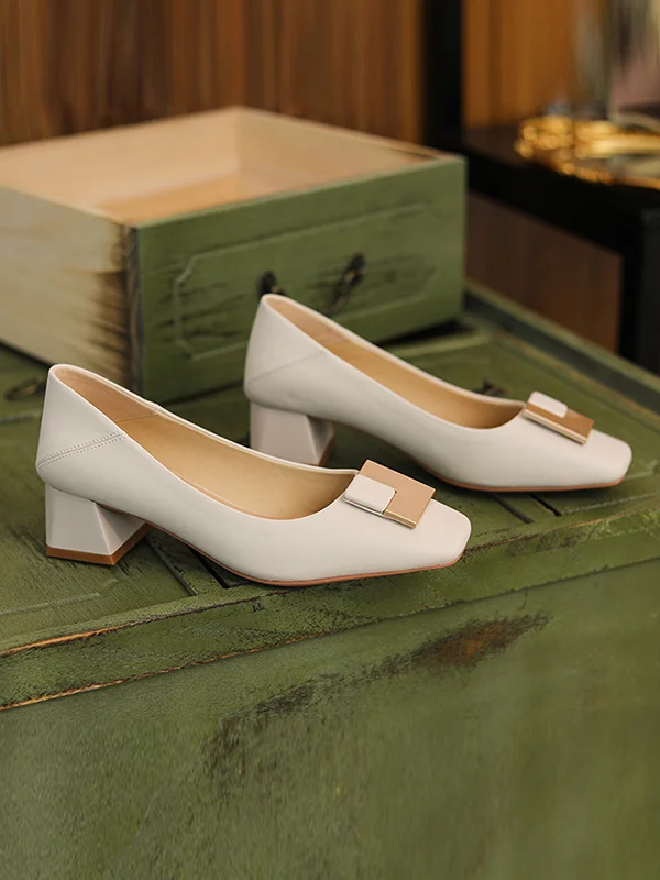 Timeless Elegance - Square Buckle Chunky Mid Heel Shoes with Square Toe