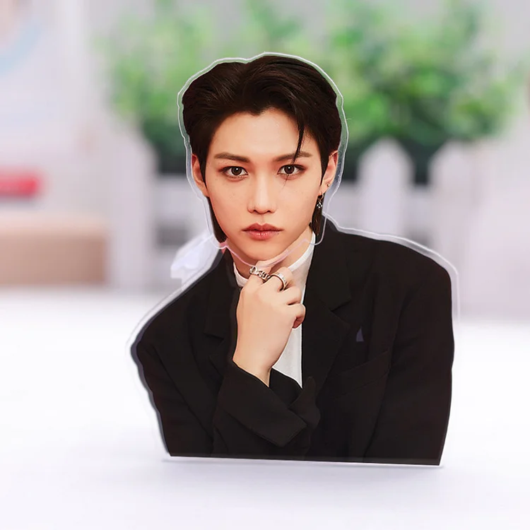 Stray Kids Photo Shakeable Head Stand