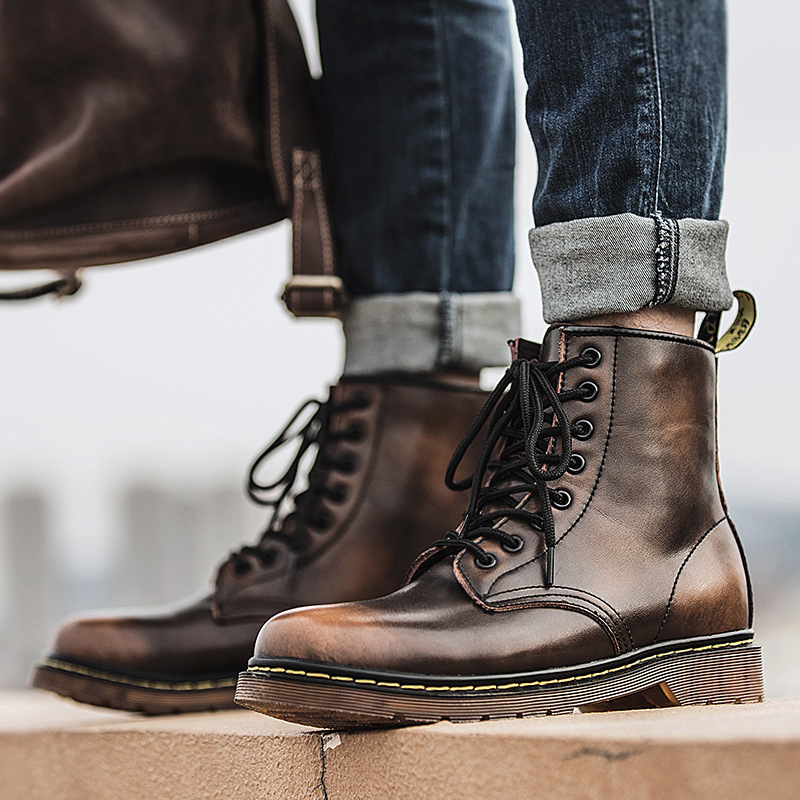 Classic Leather Utility High-Top British Martin Boots