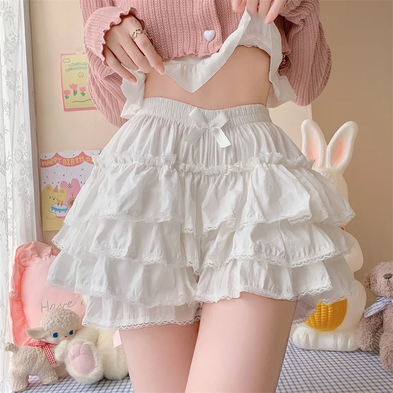 LOLITA JK RUFFLED CAKE SHORTS