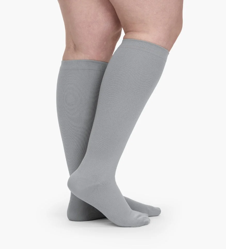 Everstride™ Advanced Wide Compression Socks For Pain Relief