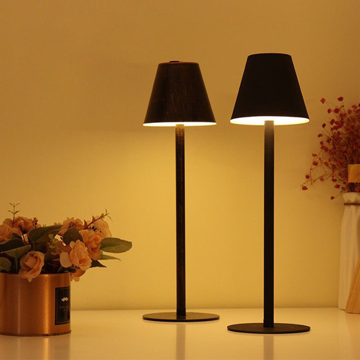LED Simple Retro Atmosphere Table Lamp