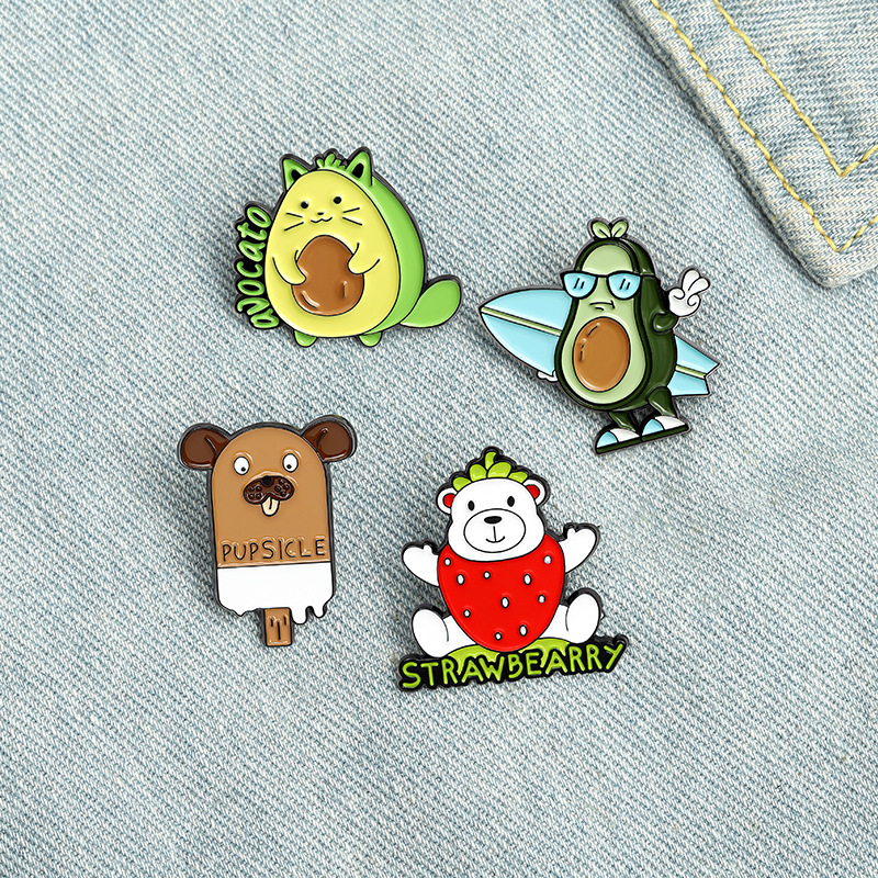 Food enamel pin