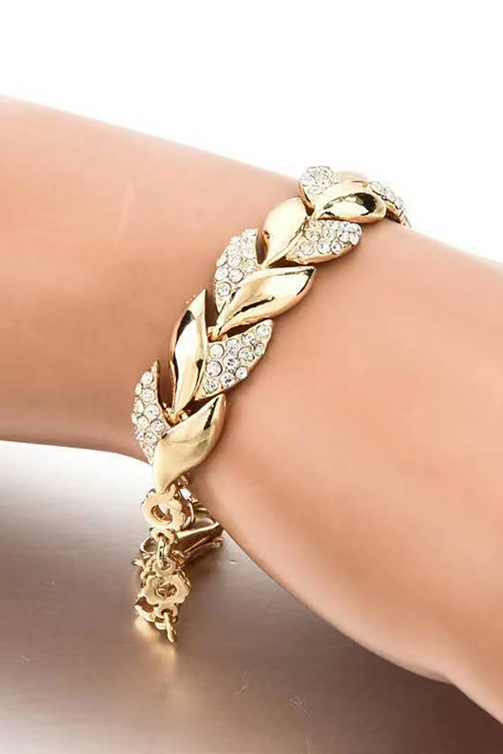 Fashion Leaf Rhinestone Adjustable Bracelet - Xpluswear