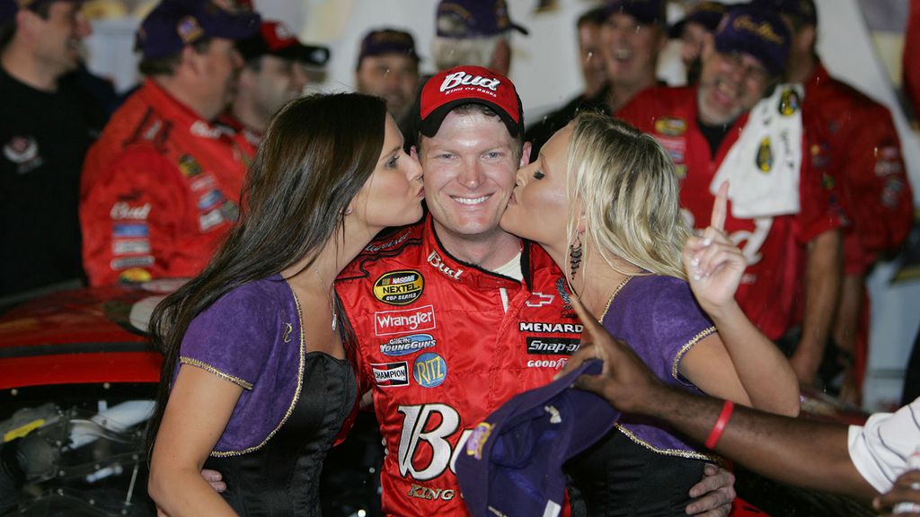 The History of Trophy Girls