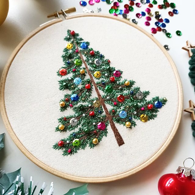 Christmas Tree Embroidery Kit&Tutorial