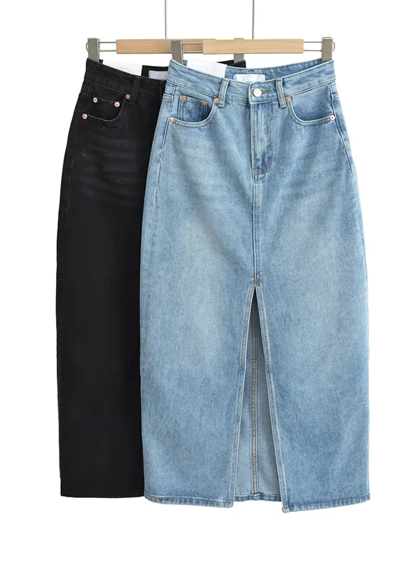 Sleek and Stylish - High-Waisted Split-Front Skirts