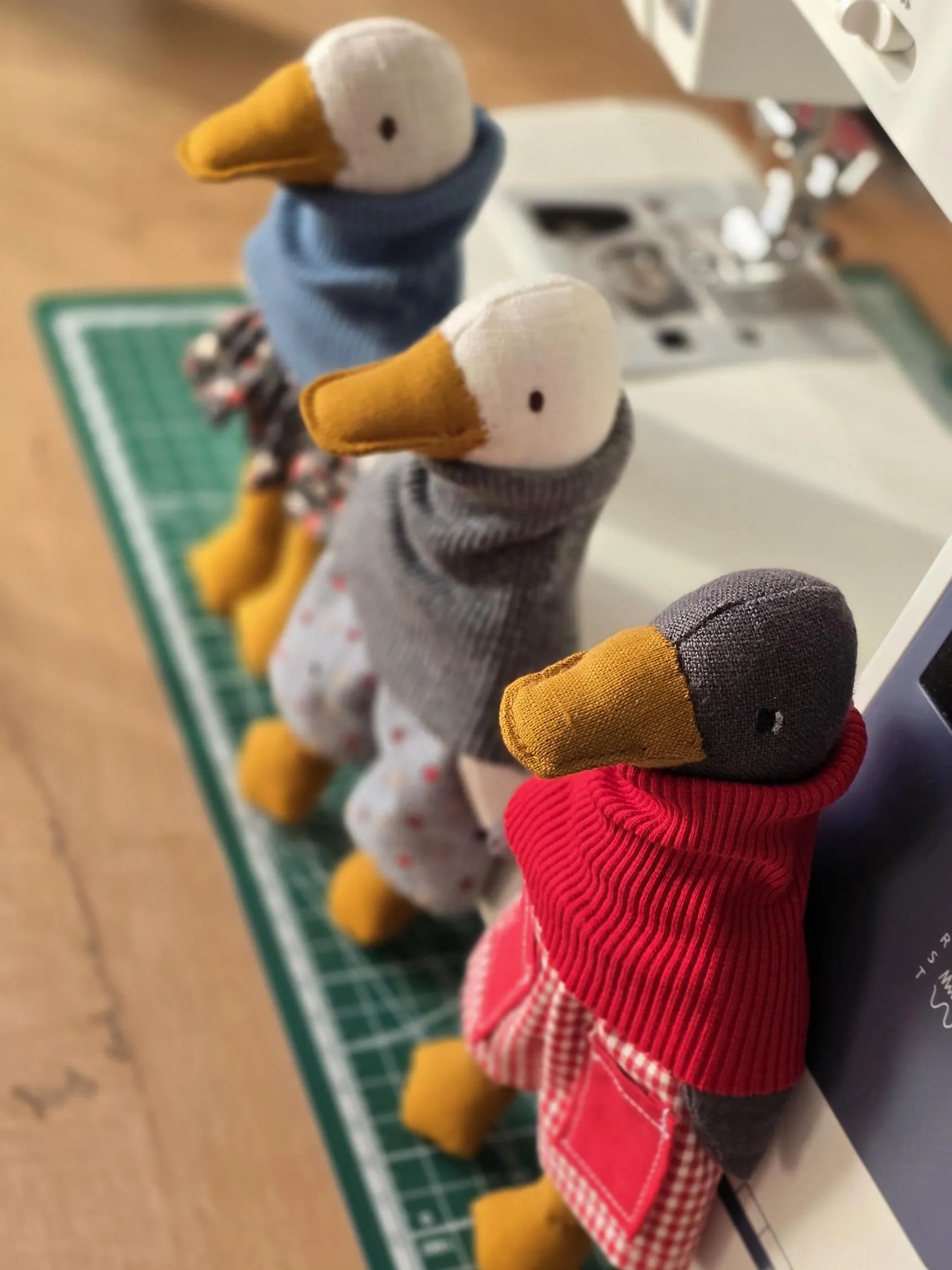 Adorable Goose Sewing Template Set - With Instructions