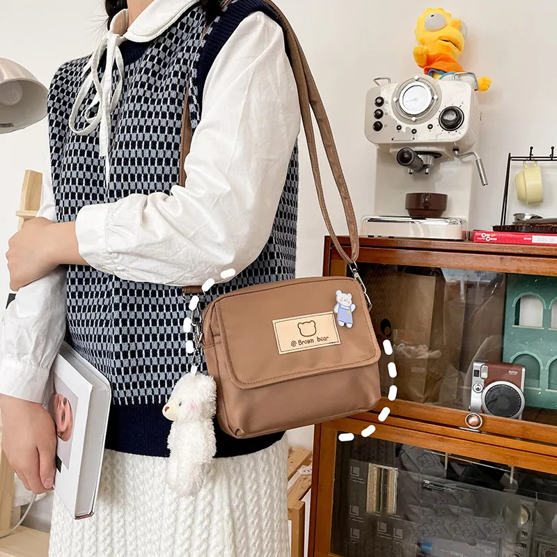 ULZZANG BROWN BEAR SHOULDER BAG
