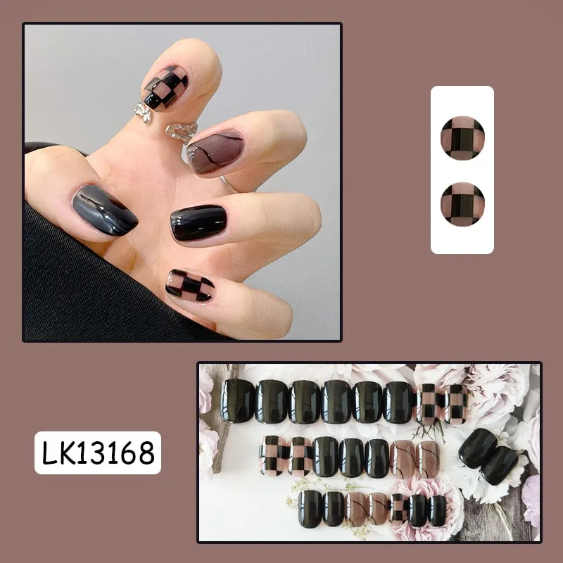 Churchf Streak Short Fake Nail for Women Geometric Lattice Winter ...