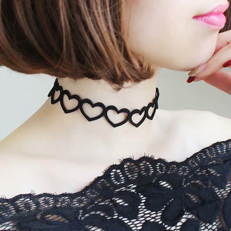 Love Heart Choker - GothBB 2022 free shipping available